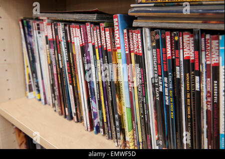 marvel comic books book shelf Stock Photo - Alamy
