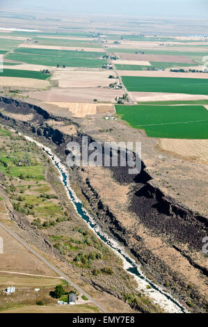 De-watered Snake River Channel and farmland on the north side of the ...