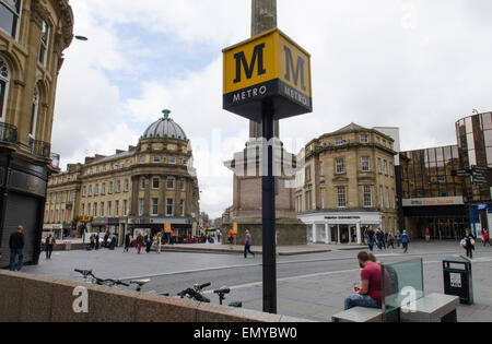 Monument Metro Station, Newcastle Architecture, at night Stock Photo ...