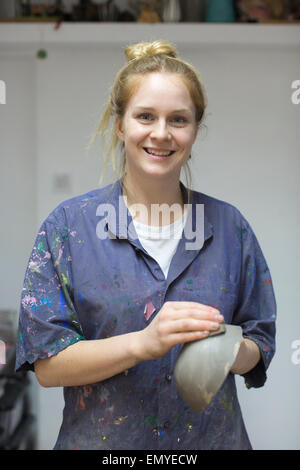 Women participating in a pottery class, art class, making ceramics ...
