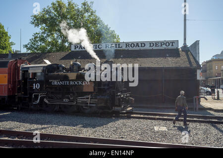 Train in Old Town Sacramento Area Stock Photo - Alamy