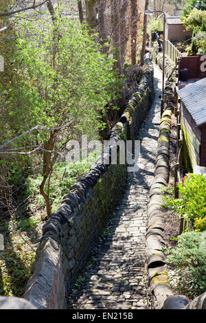 Cobbled snicket, Sowerby Bridge, West Yorkshire Stock Photo - Alamy