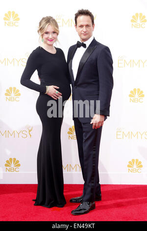 Actor Josh Charles and Sophie Flack attend the Food Bank for New York ...