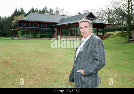 Turkey Farmer Bernard Matthews, founder of Bernard Matthews Farms ...