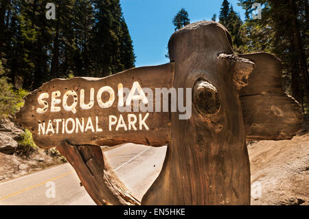 Sequoia sign entry in national park california Stock Photo - Alamy