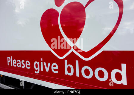 'Please give blood' sign by NHS for asking people to donate blood to ...