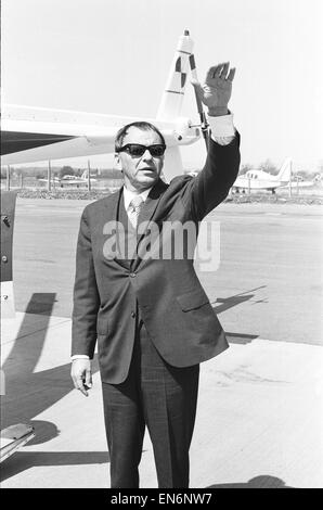 Singer Frank Sinatra seen here arriving at Heathrow Airport by ...