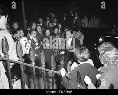 Singer Frank Sinatra seen here arriving at Heathrow Airport by ...