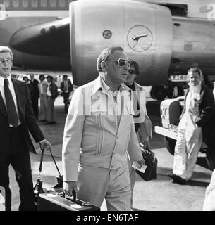 Singer Frank Sinatra seen here arriving at Heathrow Airport by ...
