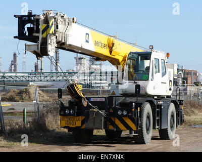 The GR-300EX TADANO FAUN crane, operated by Aertssen, is seen working ...