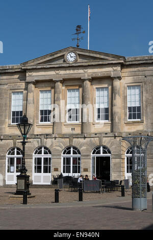 England, Hampshire, Andover, Town hall Stock Photo - Alamy