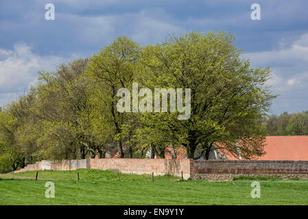Château d'Hougoumont, farmhouse where British forces faced Napoleon's ...