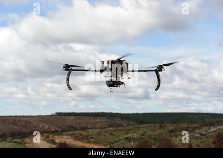 Long endurance drone prototype for surveillance and rescue (Aerogenix ...