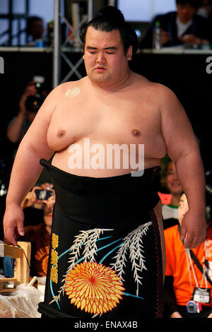 Chiba, Japan. 25th Apr, 2015. Takayasu Sumo : Sumo Tournament ...