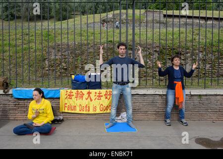 Wheel of Dharma Stock Photo - Alamy