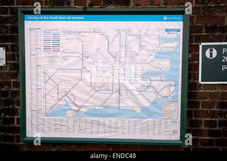 map of South East England with London highlighted Stock Photo - Alamy