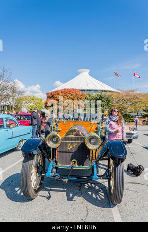 CLASSIC CAR SHOW Stock Photo - Alamy