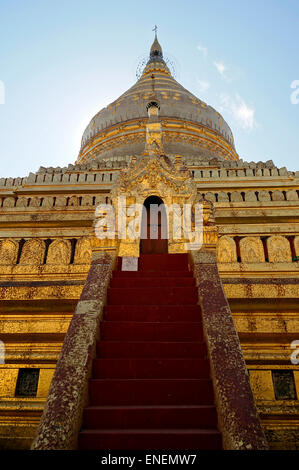 temple steps at bagan Stock Photo - Alamy