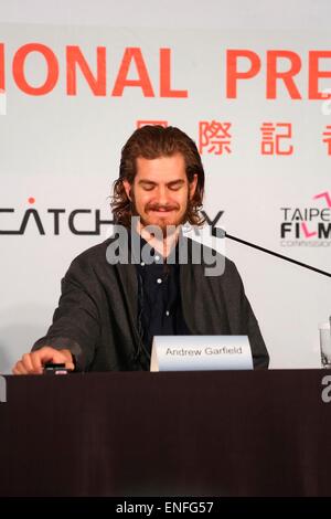Martin Scorsese and Andrew Garfield attend the press conference to ...