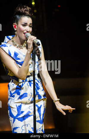 Italian singer-songwriter Nina Zilli and the rapper boyfriend Daniele ...