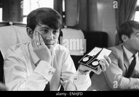 Everton players return home after losing the 1968 FA Cup Final to West ...