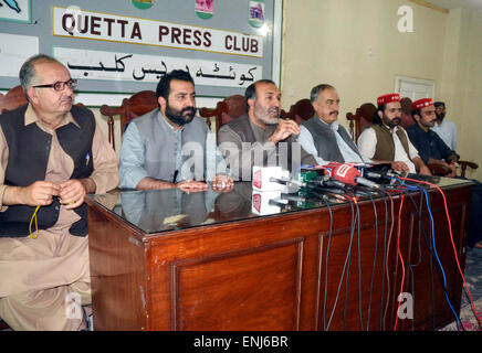 Awami National Party (ANP) Leader, Haji Ghulam Ahmad Bilour meets to ...