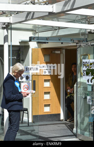 London, UK. 7th May, 2015. Polling Station at Childeric Primary School ...