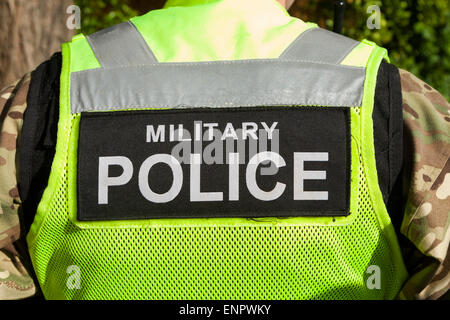 British Royal Military Police Cap Badge Stock Photo - Alamy