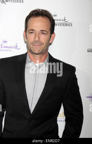 LOS ANGELES - NOV 4: Luke Perry at the Hallmark Channel's "Northpole ...