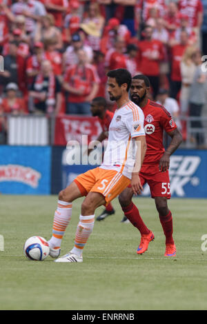 Houston Dynamo defender Raul Rodriguez (5) talks to referee Chris Penso ...