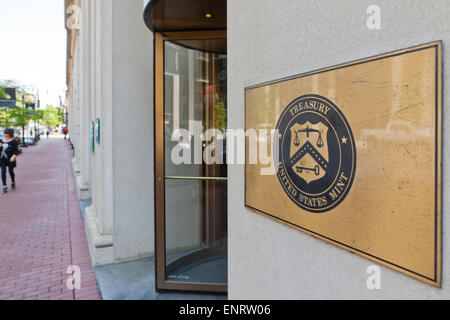 US Mint building - Washington, DC USA Stock Photo - Alamy