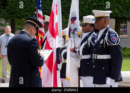 2015 National Police Week Honor Guard competition - Washington, DC USA ...