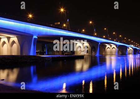 Business Bay Crossing in Dubai Creek Stock Photo - Alamy