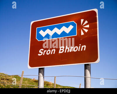 Wild Atlantic Way Sign, Dingle Peninsula, Ireland Stock Photo - Alamy