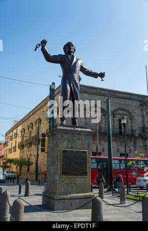 Father Miguel Hidalgo statue at Plaza Hidalgo in Chihuahua, Mexico ...