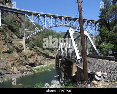 Feather River Canyon Road and Railway Bridges Stock Photo - Alamy