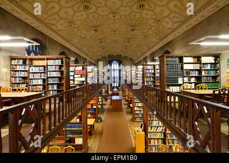 Wills Library, Bristol University, Clifton Bristol. Refurbishment of ...