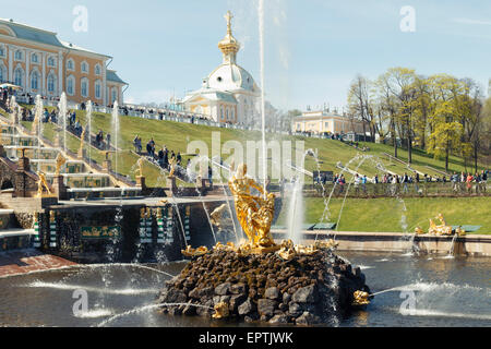 Samson Fountain, Grand Cascade, Peterhof, Petrodvorets, St. Petersburg ...