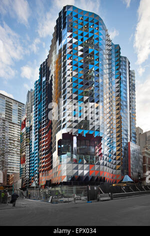 Facade of Swanston Academic building, RMIT Design Hub, Royal Melbourne ...