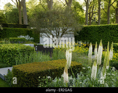 The Telegraph Garden, designed by Marcus Barnett, Gold medal winner at ...