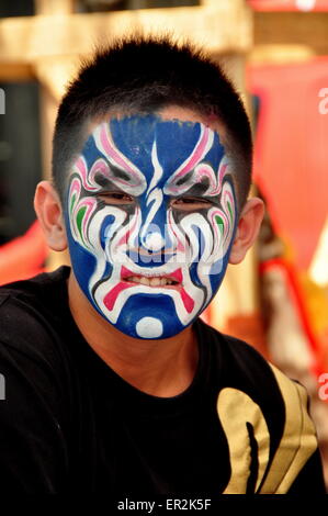 Taiwan Chinese Man Wearing Traditional Taoist Warrior Face Paint China ...