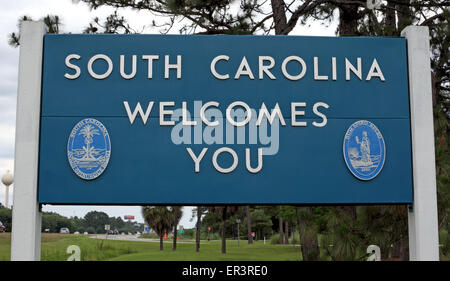Welcome to South Carolina sign at he state border Stock Photo - Alamy