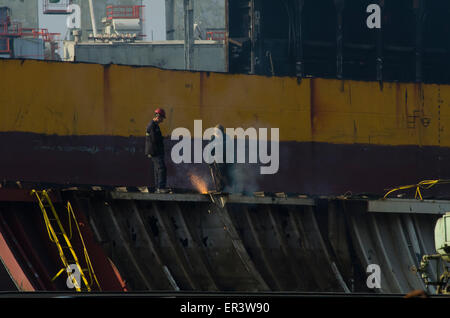 Turkish Ship Breaking Yards at Aliaga near Izmir Turkey Stock Photo - Alamy