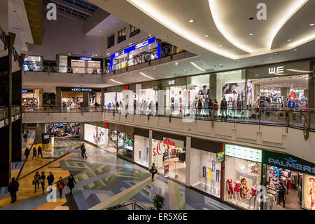 Interior of Alexa shopping mall in Alexanderplatz Mitte Berlin Stock ...