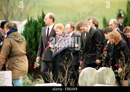 The family of murdered teen Suzanne Capper arrived at her funeral today ...