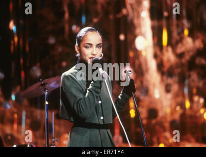 SADE Anglo-Nigerian pop singer in 1986 Stock Photo - Alamy