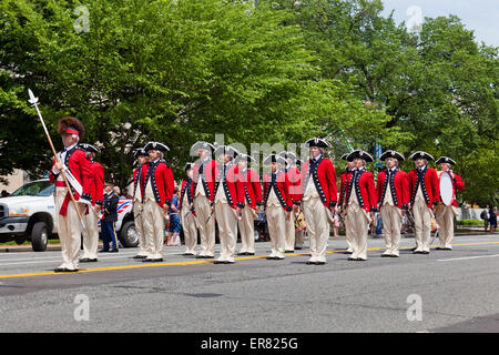U.S. Army National Guard band and choir entertain at music concert ...