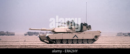 25th February 1991 A U.S. Army M577 ACP (Armored Command Post) Carrier ...