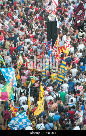 Contradas saluting the Palio, Siena, Tuscany, Italy Stock Photo - Alamy