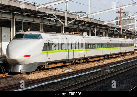 100 Series Shinkansen Stock Photo - Alamy